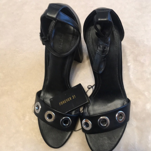 Forever 21 | Shoes | New Forever 2 Black Heels W Silver Rivet Details ...